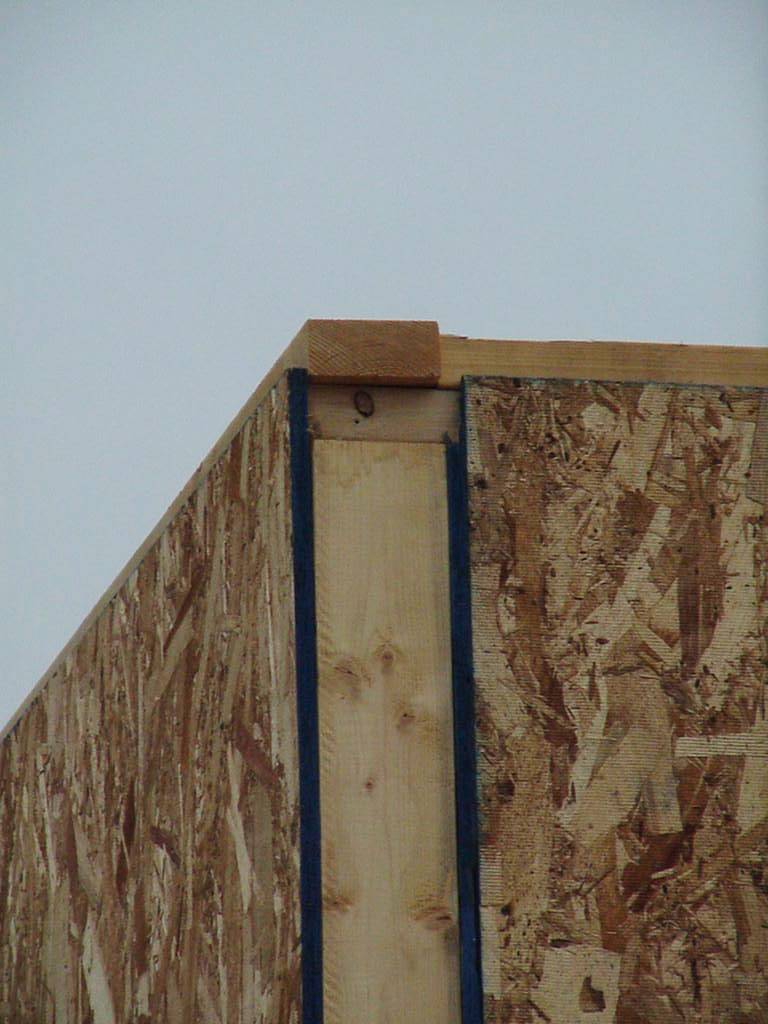 Two top plates cross to form the wall corner. | Thermapan Structural ...